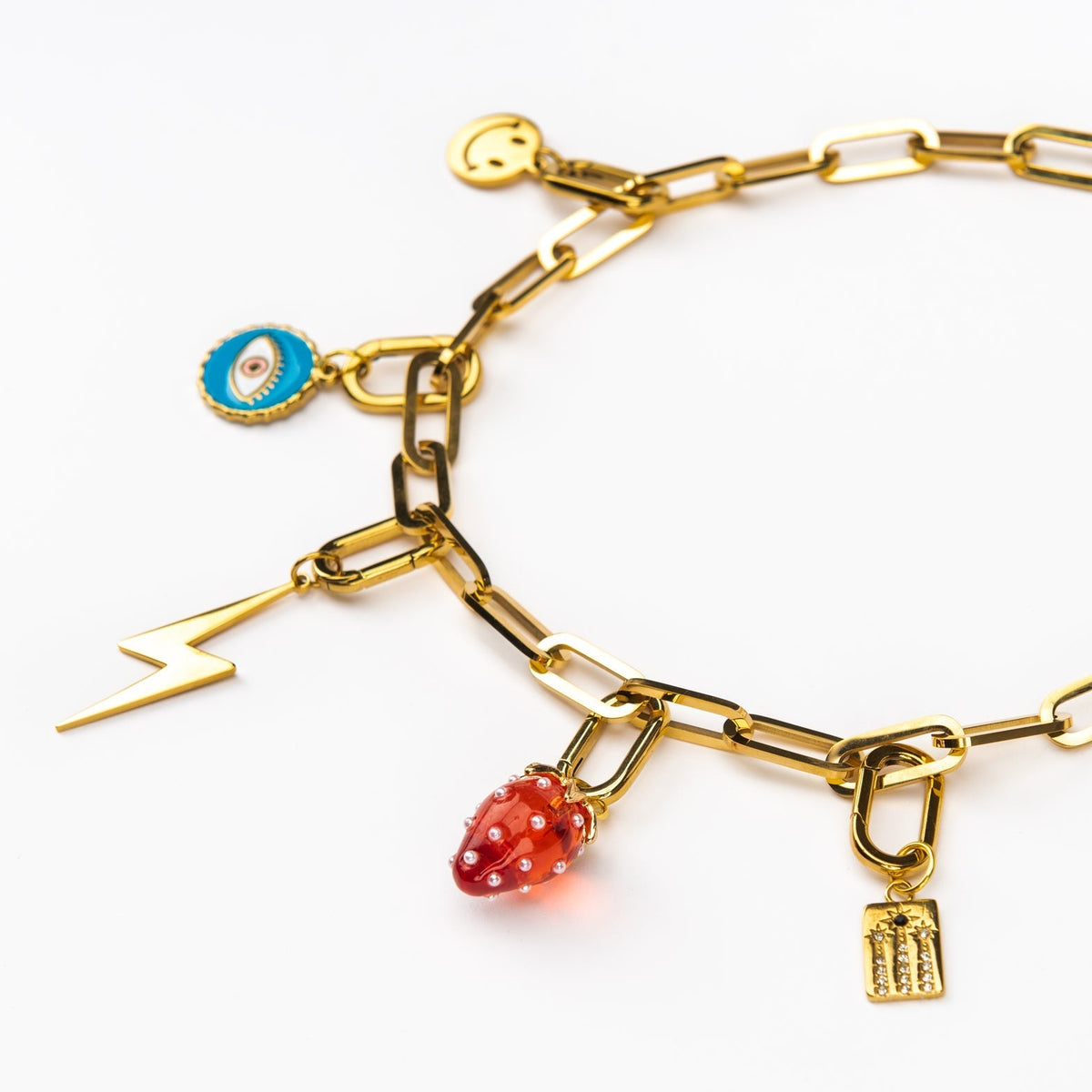Charms & Chains Gets Even More Versatile – Raf and Grace